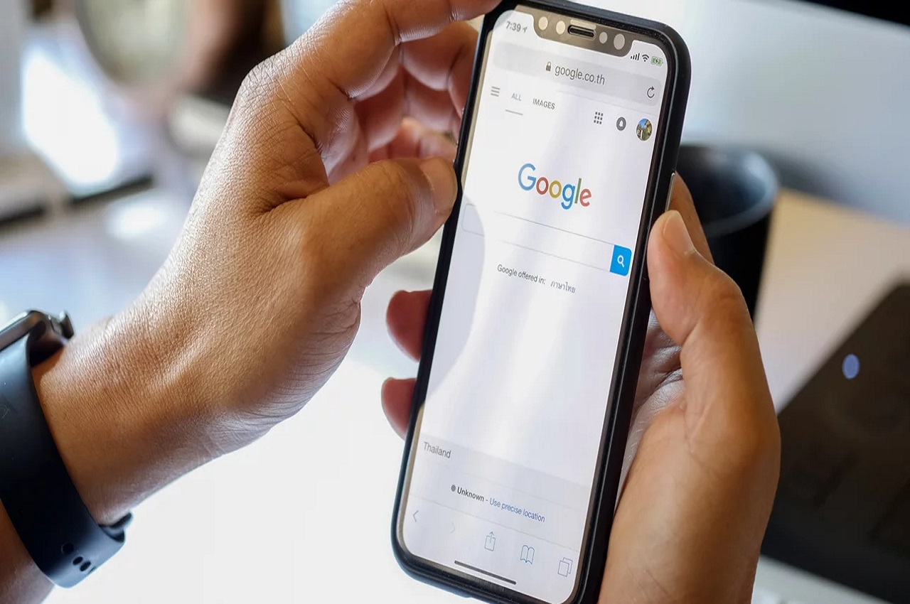 Google: Αυτά έψαξαν το 2021 οι Έλληνες στη Google -Mad Clip, self test ...