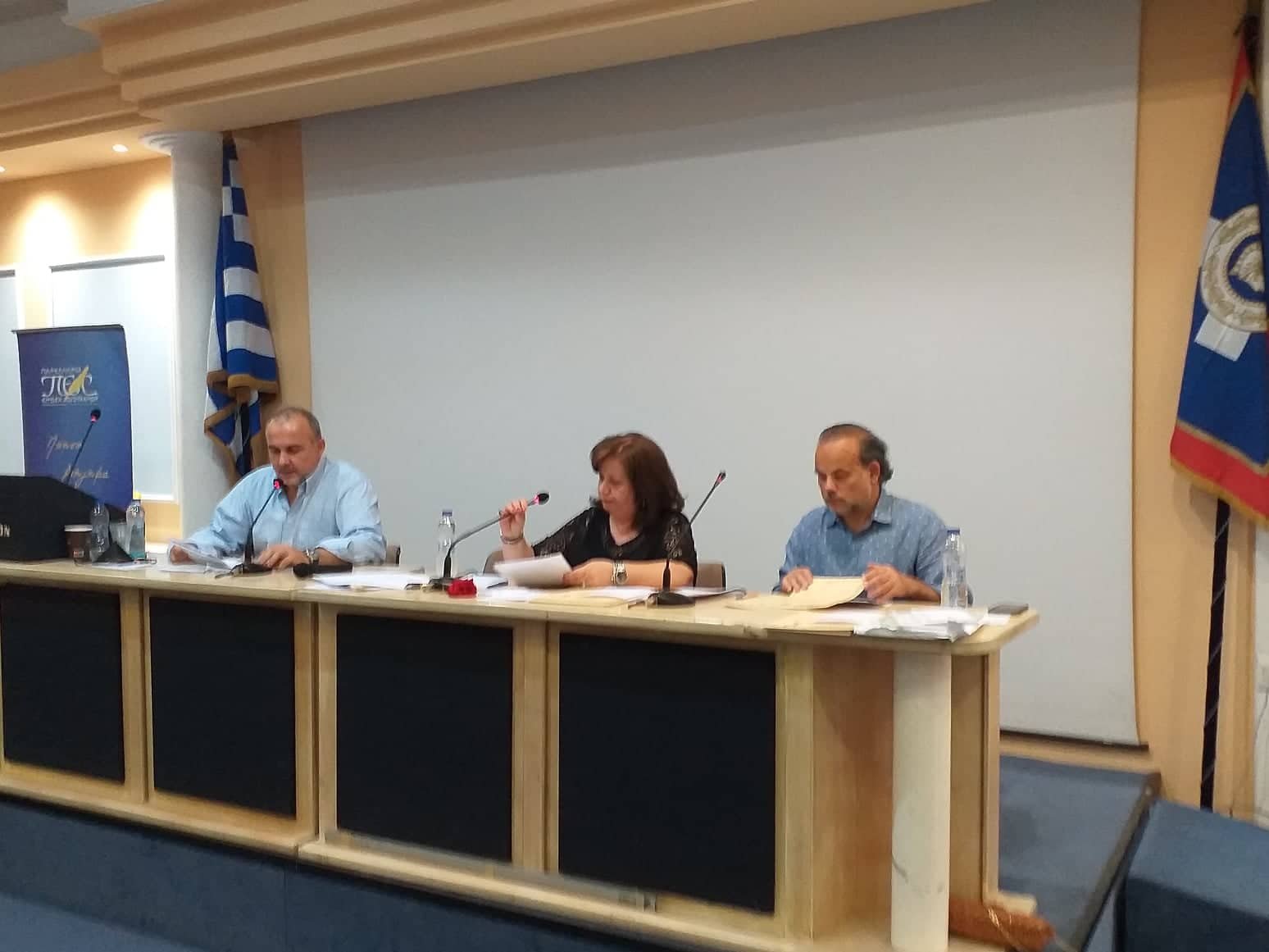 Οι βραβεύσεις της Πανελλήνιας Ένωσης Λογοτεχνών - FORMedia