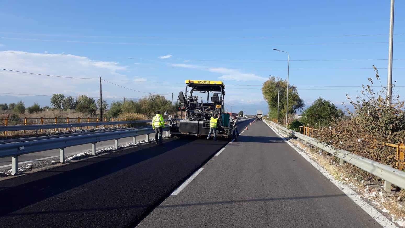Νέα ασφαλτόστρωση στο δρόμο Καρδίτσα-Λάρισα (φωτο) - FORMedia