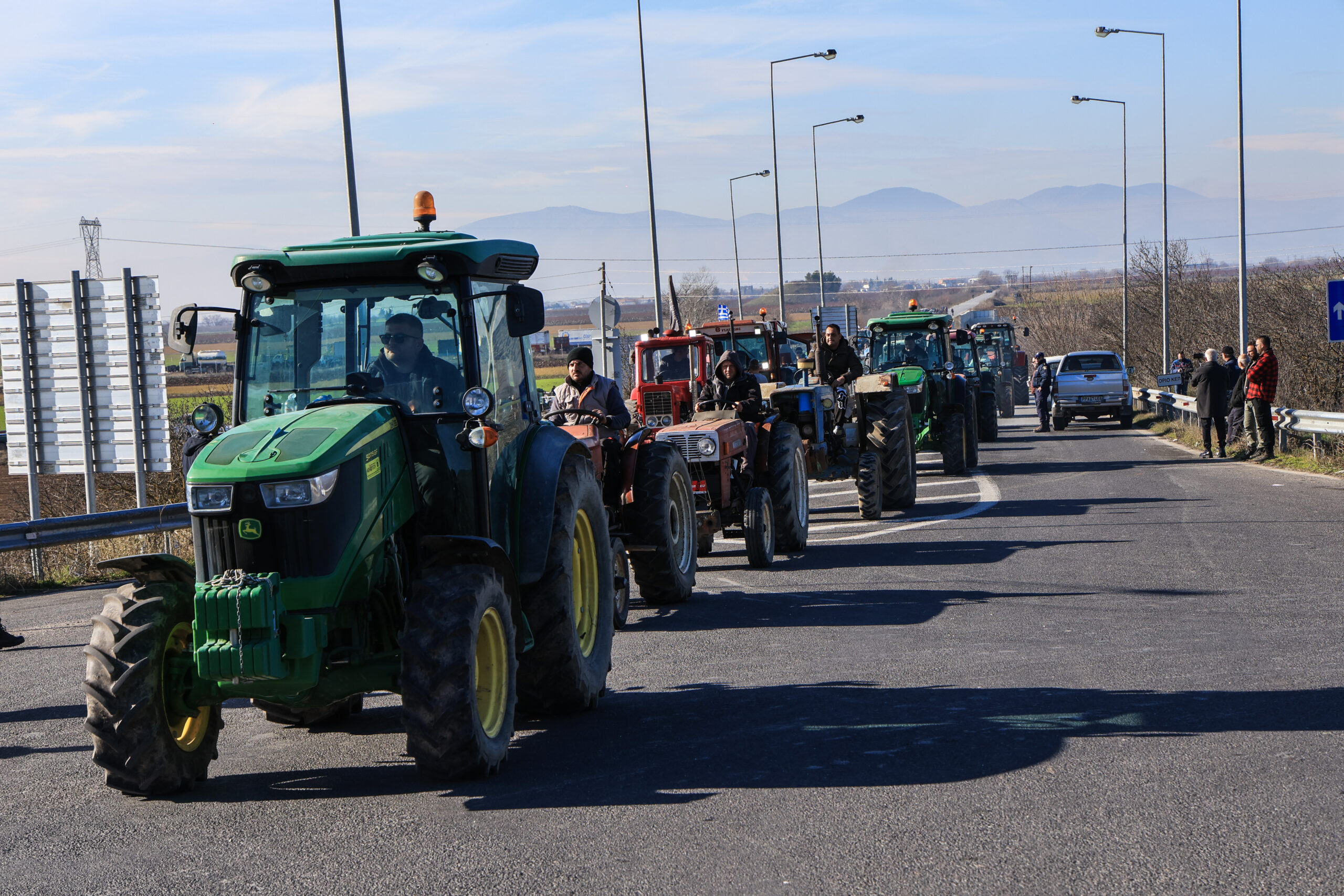 Παλλαρισαϊκή σύσκεψη αγροτών αύριο στον Τύρναβο - FORMedia