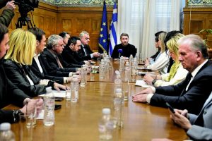 Τεντωμένα νεύρα στην ΚΟ του ΠΑΣΟΚ - FORMedia