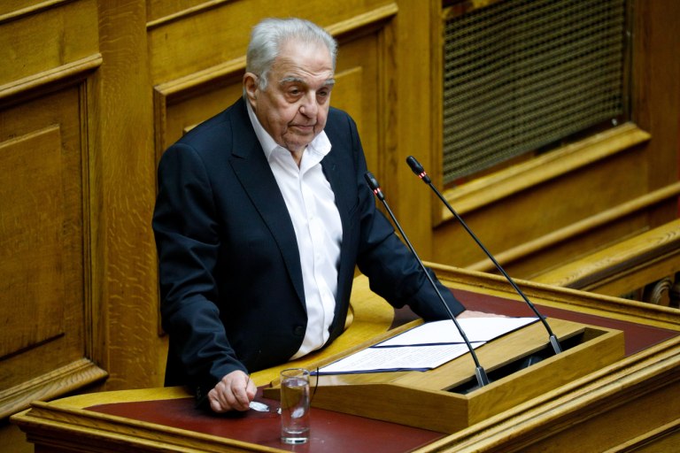ΣΥΡΙΖΑ: Αναβάλλει όλες τις συνεδριάσεις του μέχρι την κηδεία του Αλέκου ...